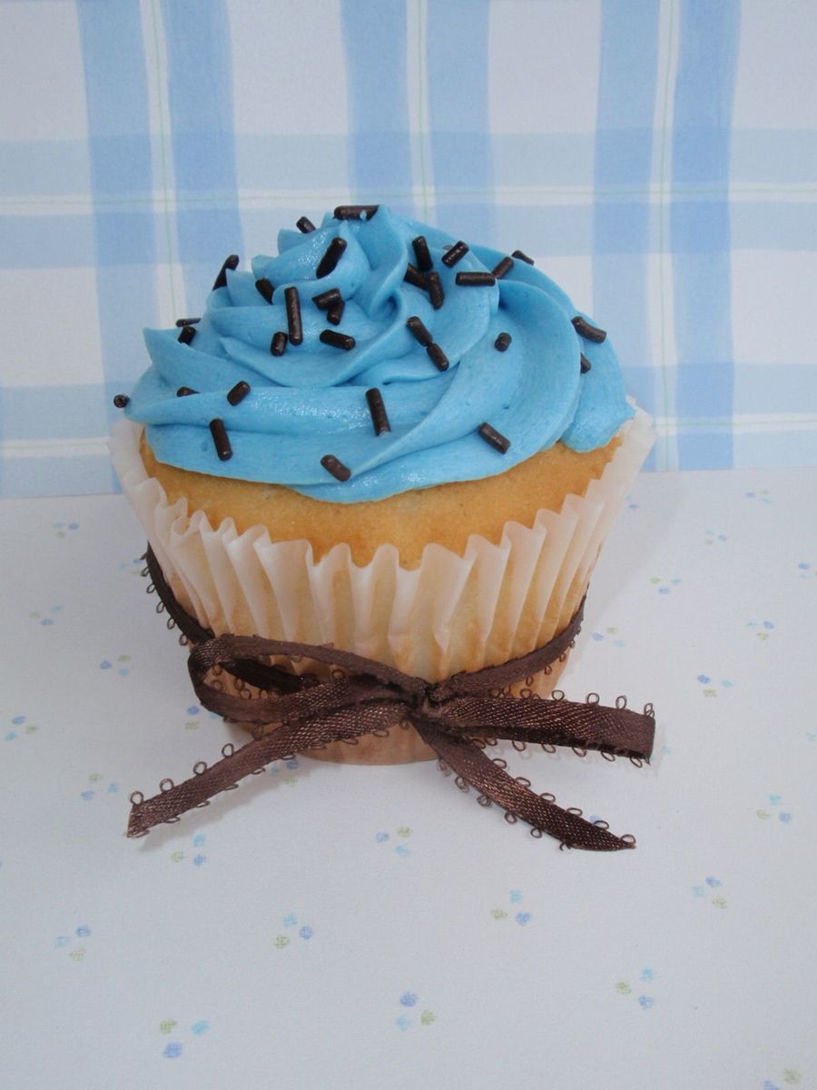 Blue Cupcake - CakeCentral.com