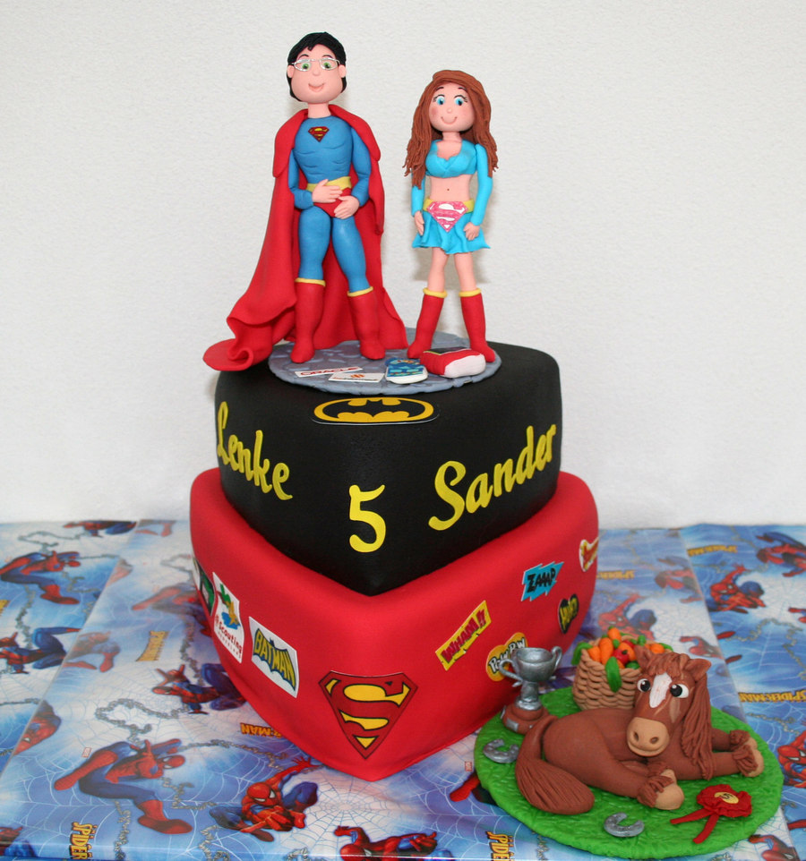 Superheroes - CakeCentral.com
