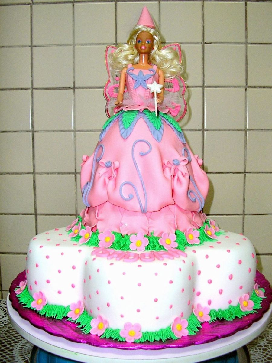 Fada_002_A.jpg - CakeCentral.com