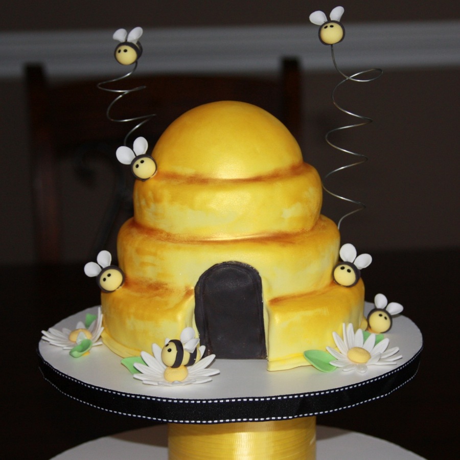 Bumble Bee Cupcake Tower - CakeCentral.com