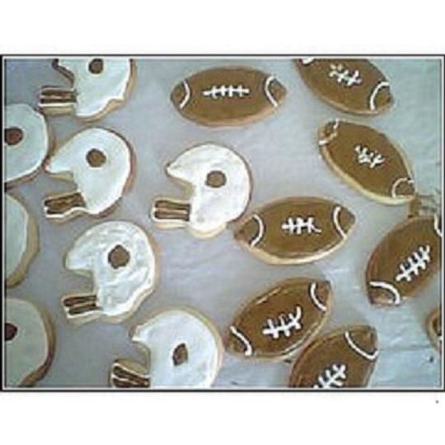 Football_Cookies.jpg - CakeCentral.com