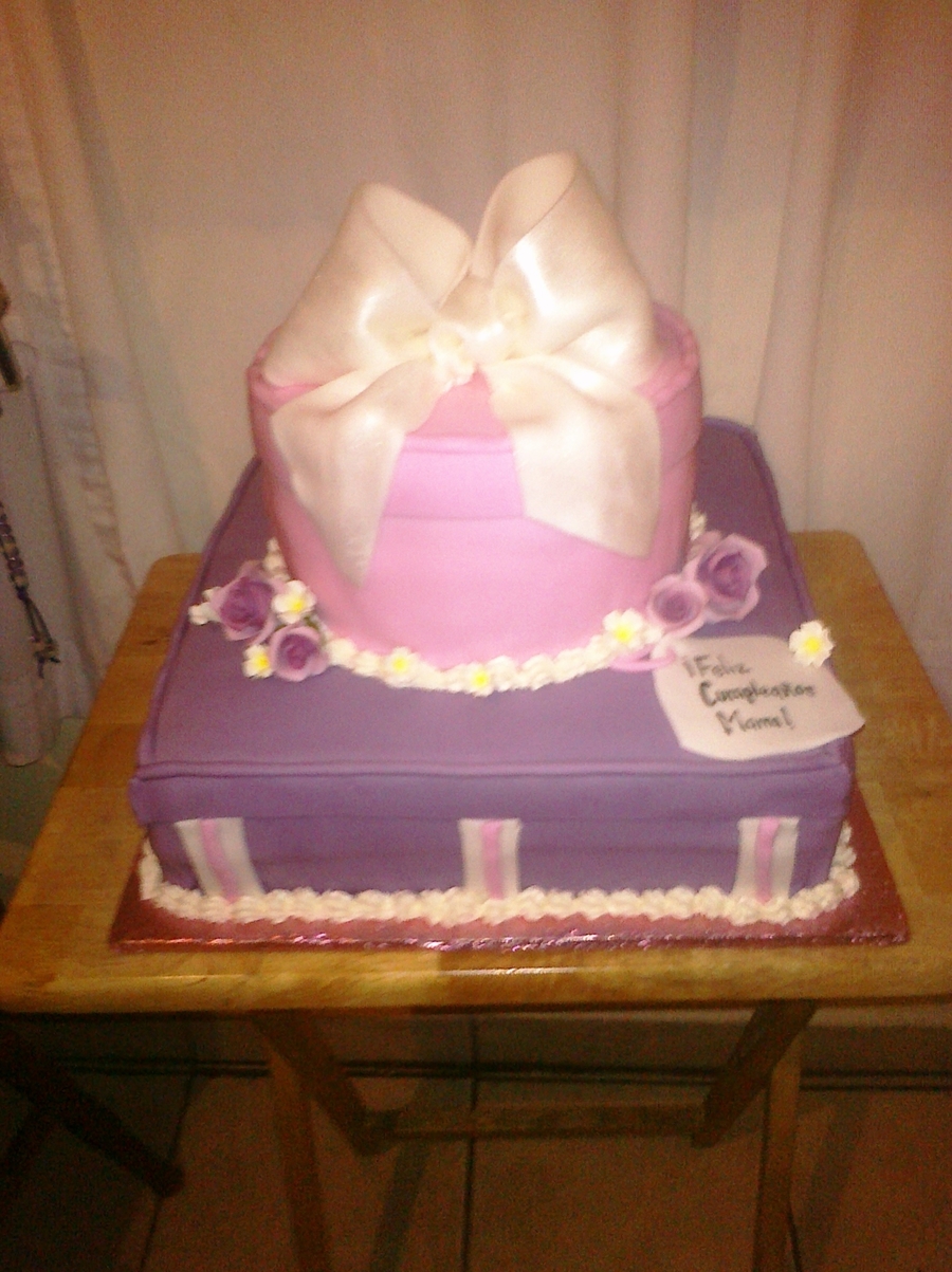 Gift Boxes - CakeCentral.com