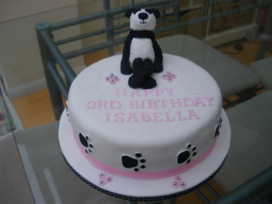 Panda Cake - CakeCentral.com
