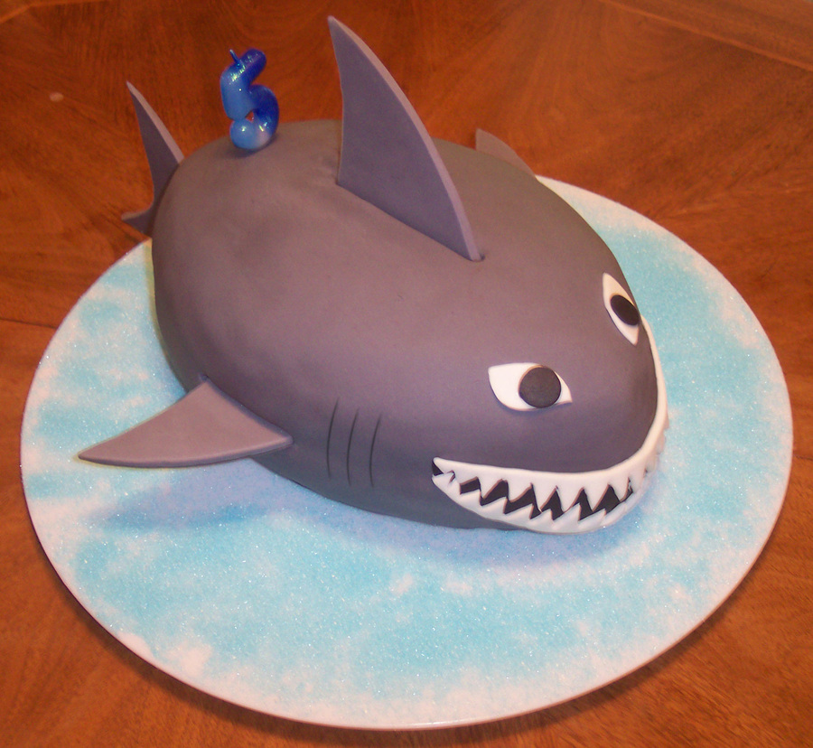 Shark Cake - CakeCentral.com