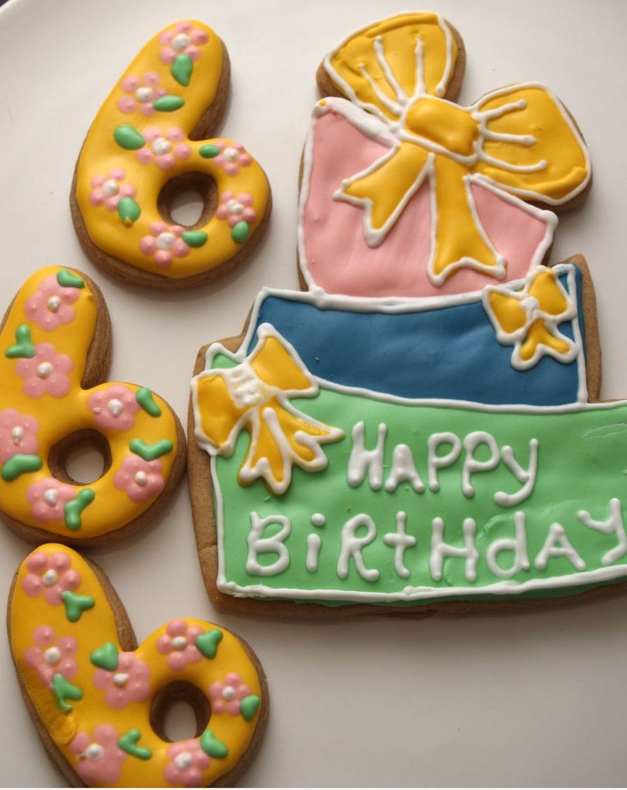 6Th Birthday Cookies - CakeCentral.com