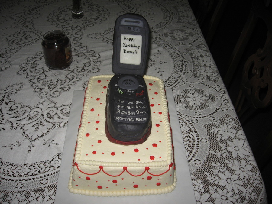 Cell Phone Birthday Cake - CakeCentral.com