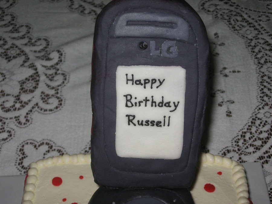 Cell Phone Birthday Cake - CakeCentral.com