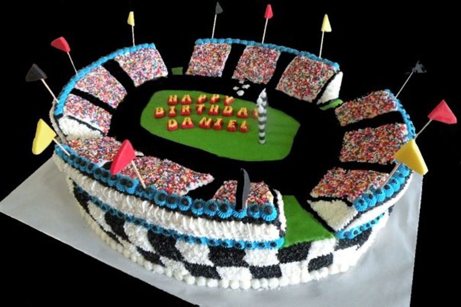 Race Car Cake - CakeCentral.com