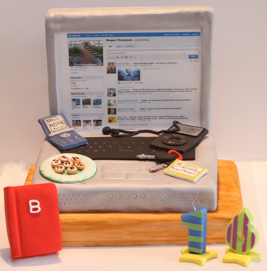 Computer Cake - CakeCentral.com