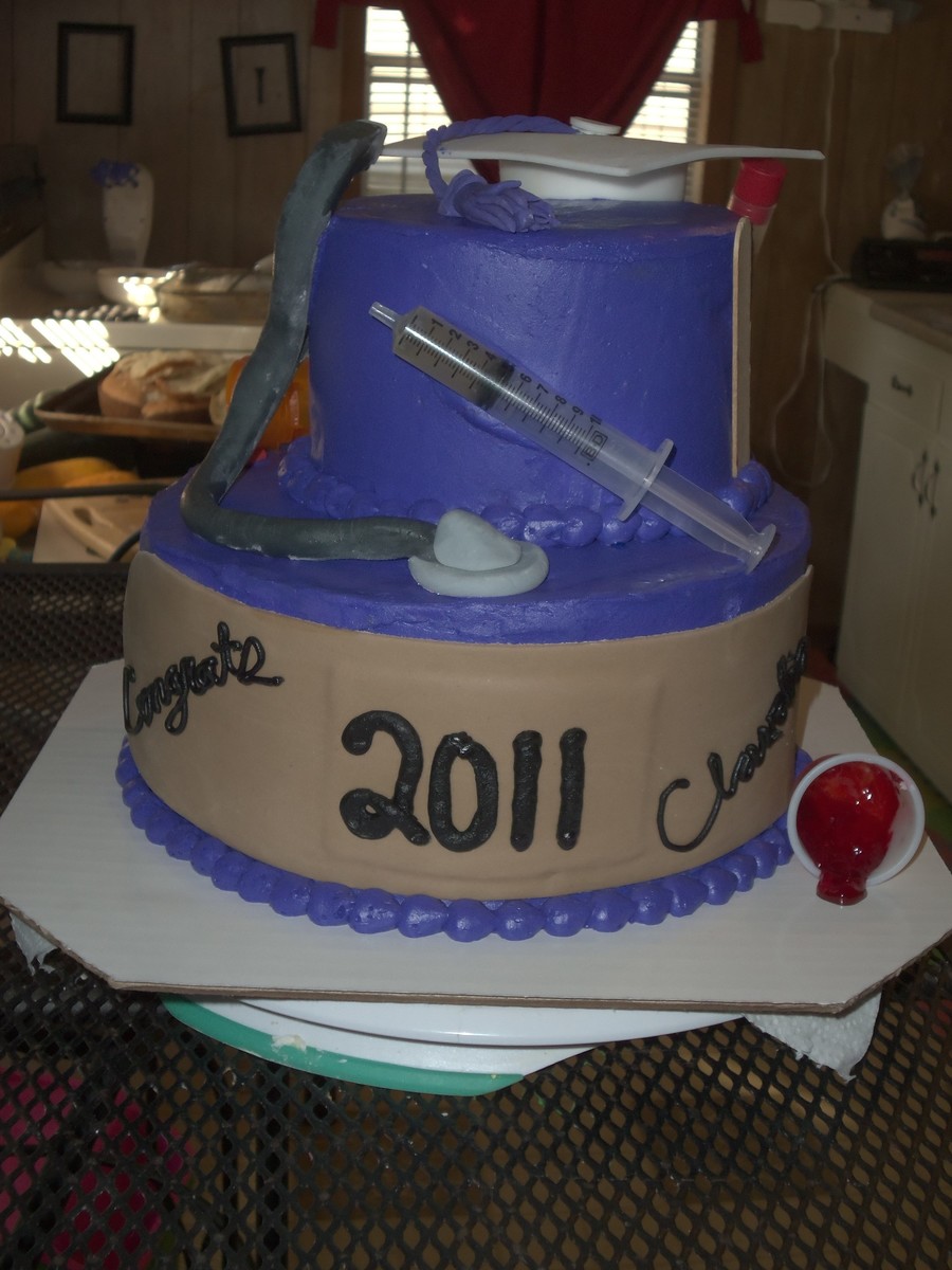 Medical Graduation Cake - CakeCentral.com