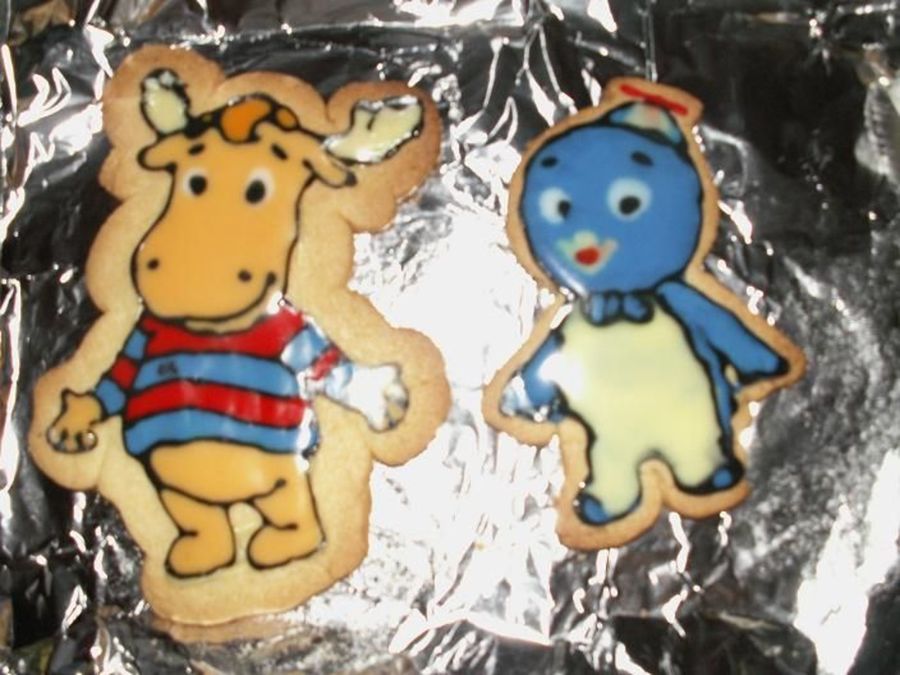 Backyardigans: Pablo & Tyrone - CakeCentral.com