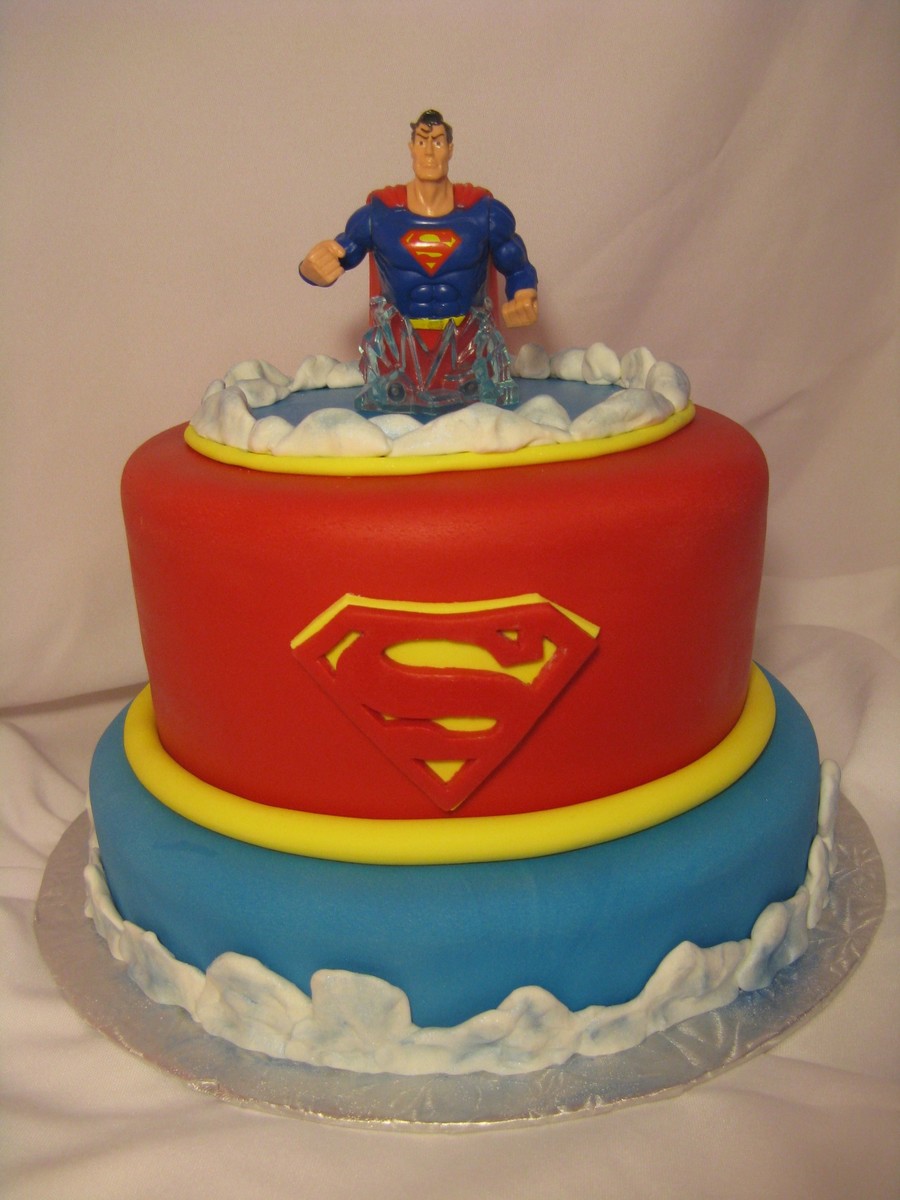 Superman - CakeCentral.com