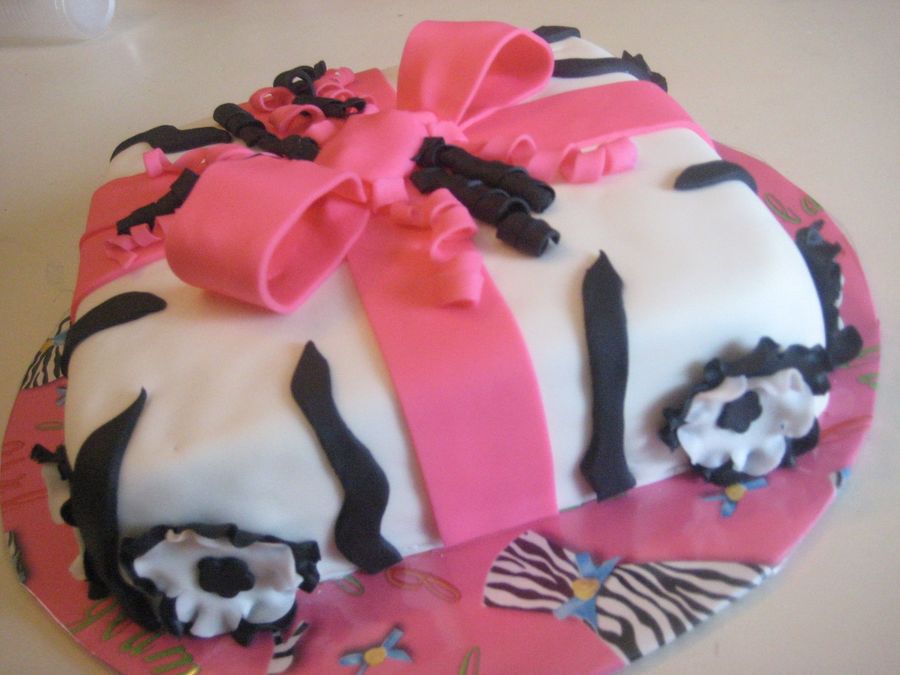 Zebra Bow Cake - CakeCentral.com