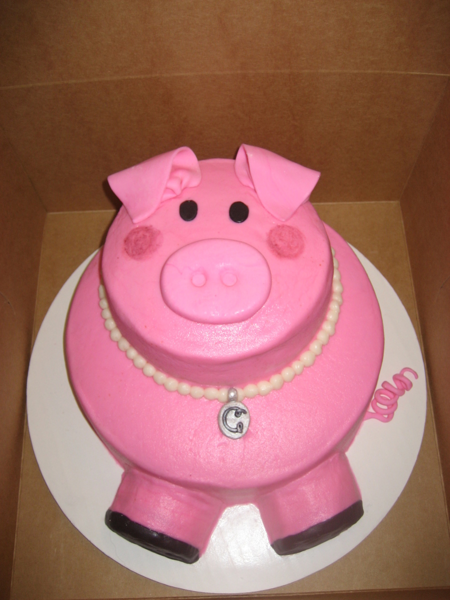 Glamour Pig - CakeCentral.com