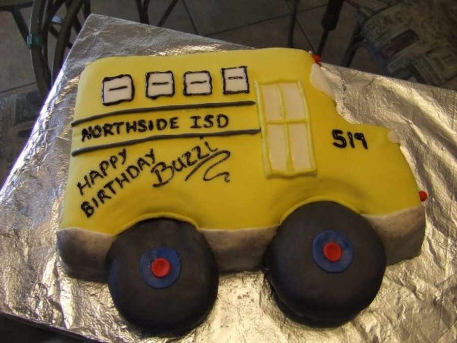 School Bus - CakeCentral.com