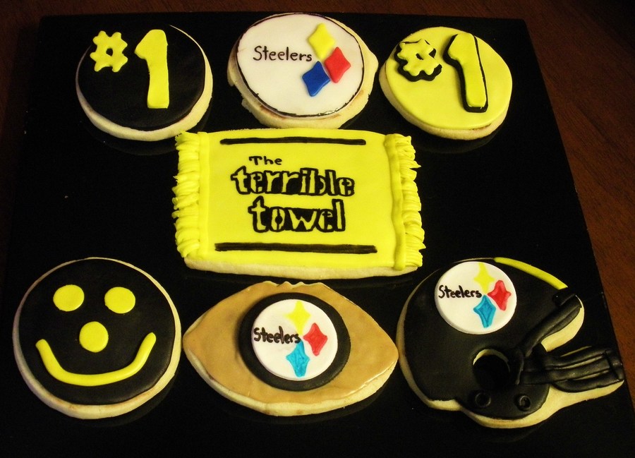 Steelers Cookies - CakeCentral.com