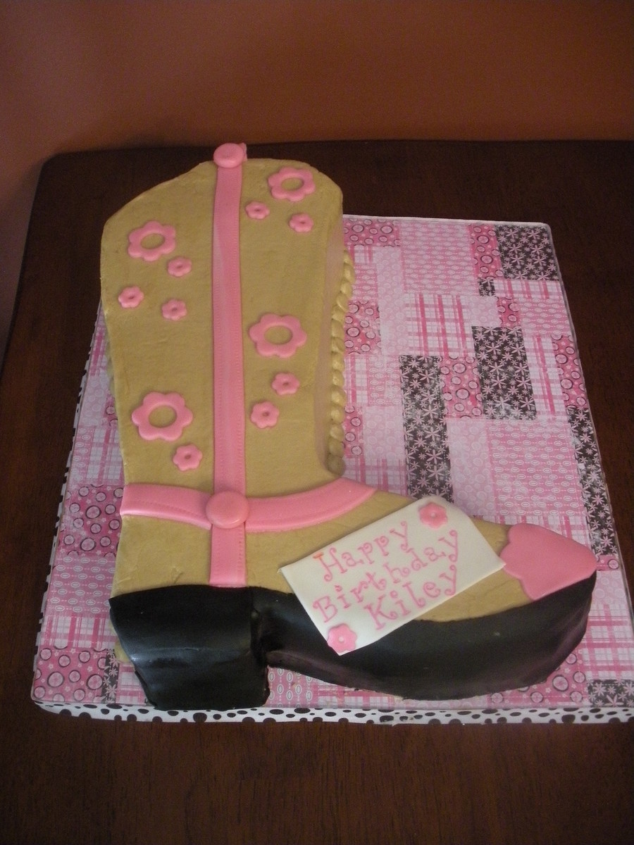 Cowgirl Boot - CakeCentral.com