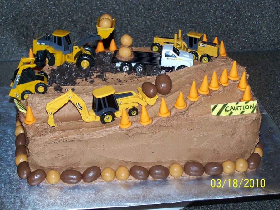 Construction Site - CakeCentral.com