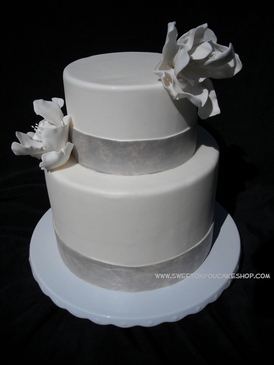 Gardenias - CakeCentral.com