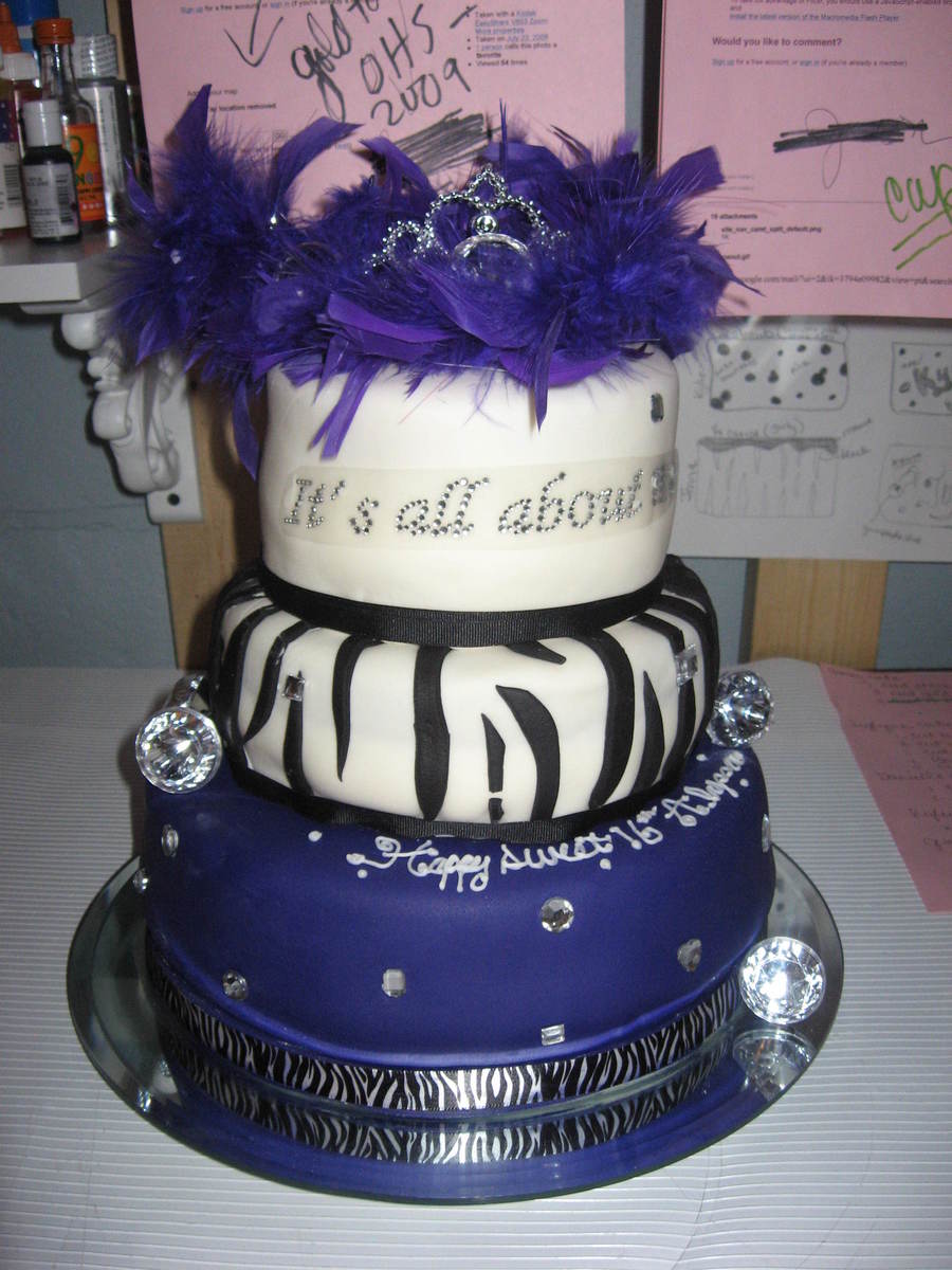 Diva Cake - CakeCentral.com