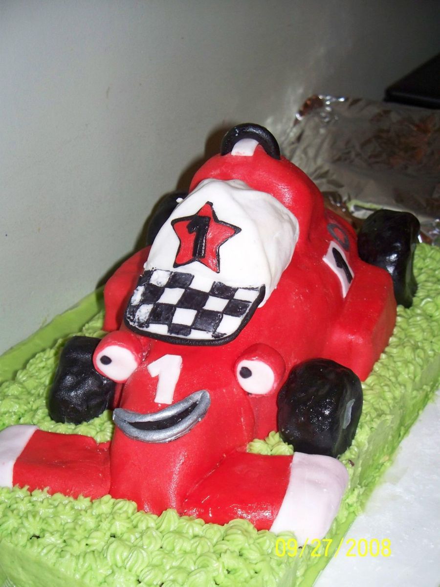 Roary The Racing Car Cake - CakeCentral.com