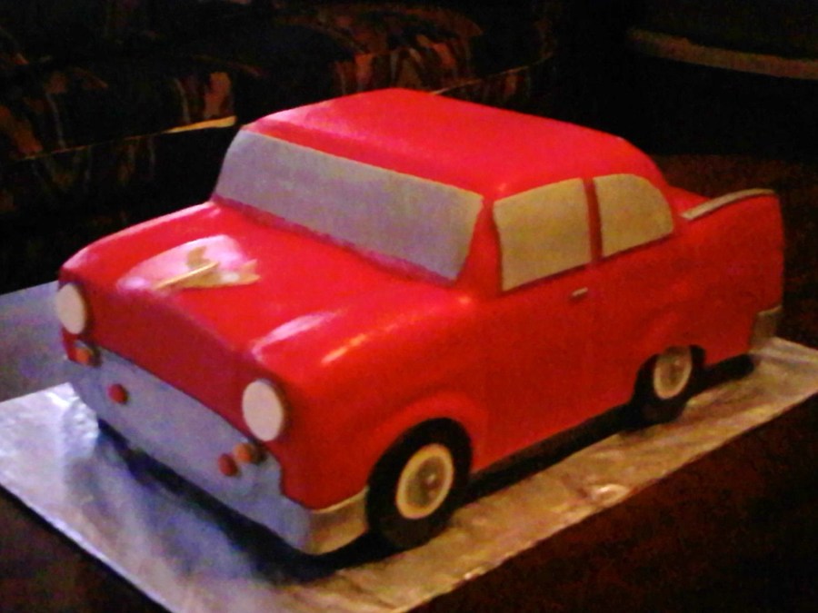 57 Chevy Cake - CakeCentral.com