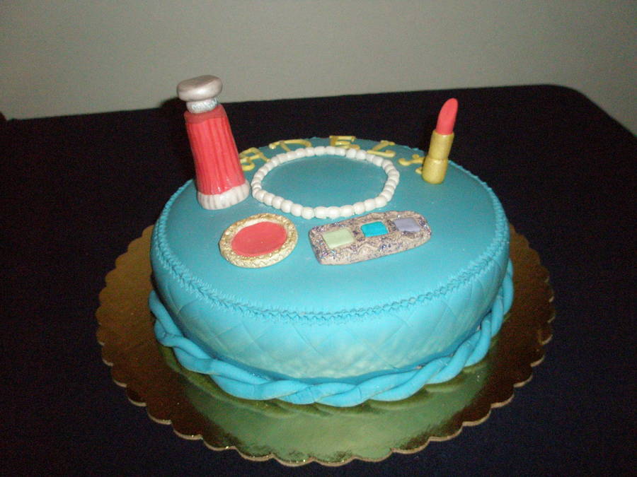 Beauty Birthday - CakeCentral.com