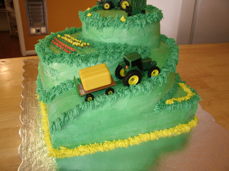 John Deere - CakeCentral.com