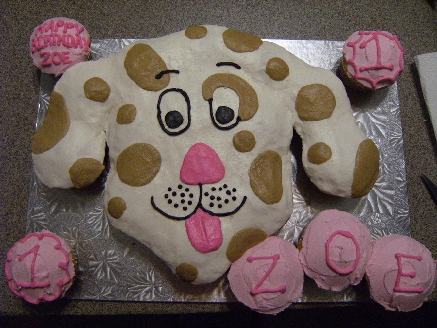 Puppy Dog Cupcake Cake - CakeCentral.com