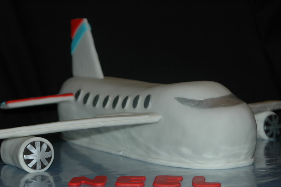 3D Airplane - CakeCentral.com