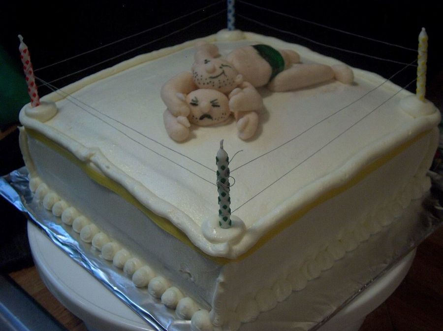 Fight League Cake - CakeCentral.com