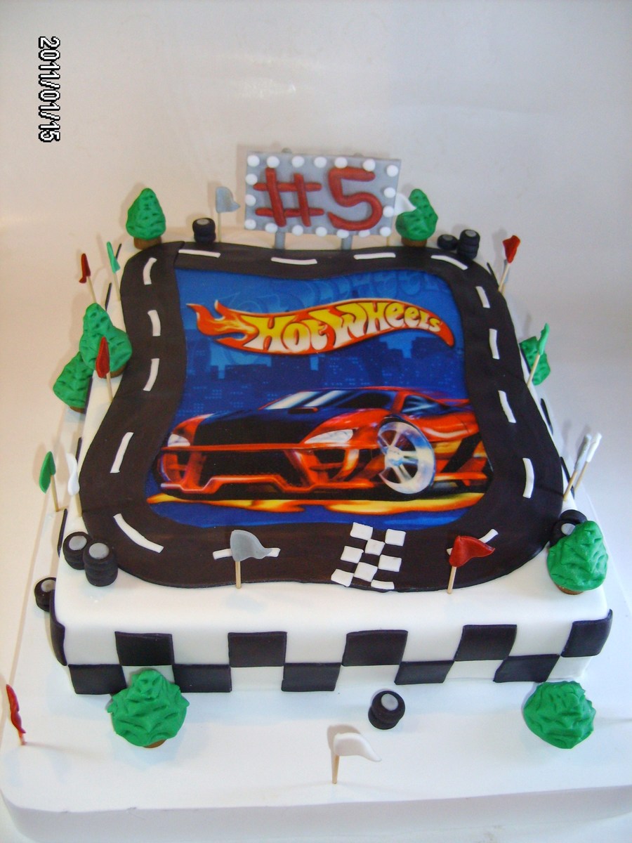 Hot Wheels - CakeCentral.com
