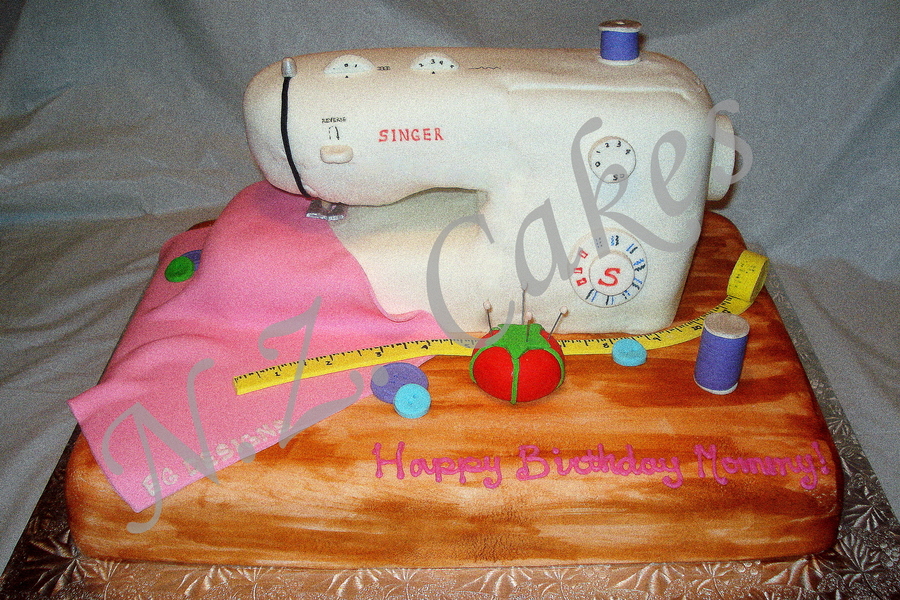 Singer Sewing Machine - CakeCentral.com