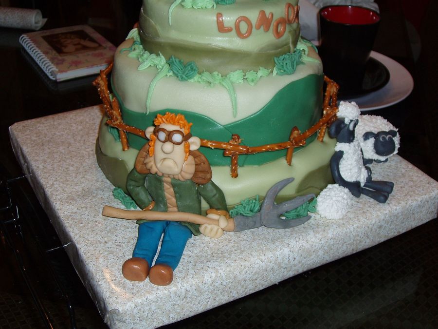 Shaun The Sheep Birthday Cake - CakeCentral.com