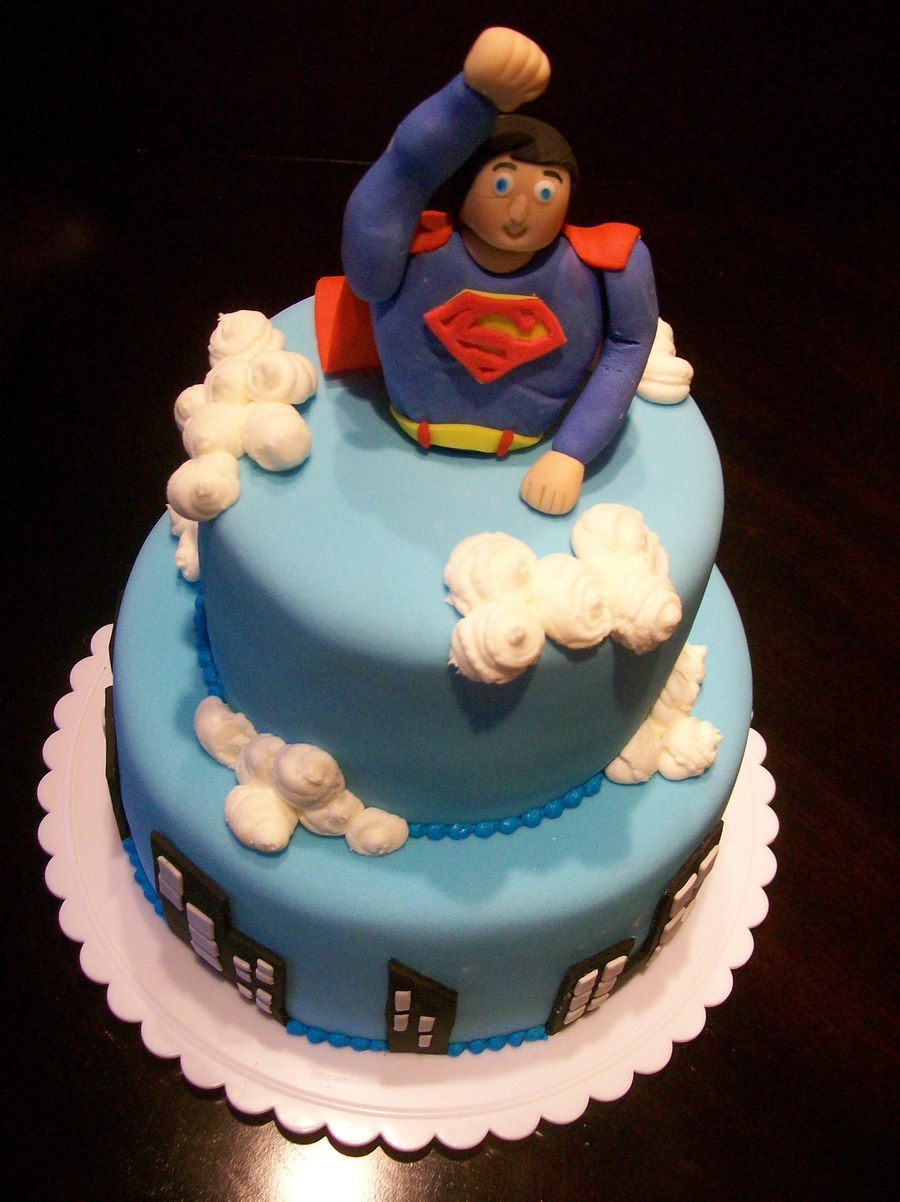 Superman - CakeCentral.com