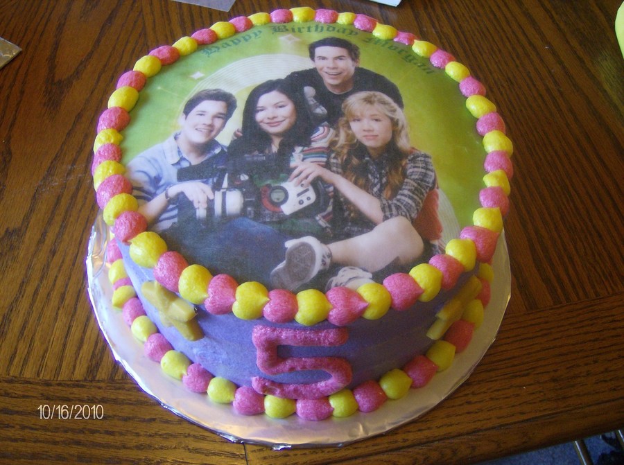 Icarly Cake - CakeCentral.com