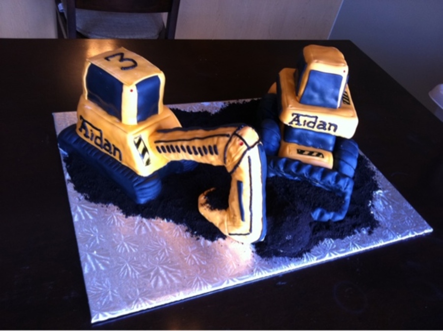 Construction Trucks - CakeCentral.com