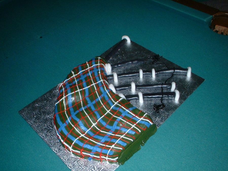Bagpipes - CakeCentral.com