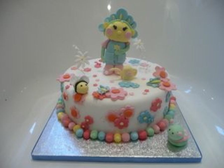 Fifi And The Flowertots Single Tier Cake - CakeCentral.com