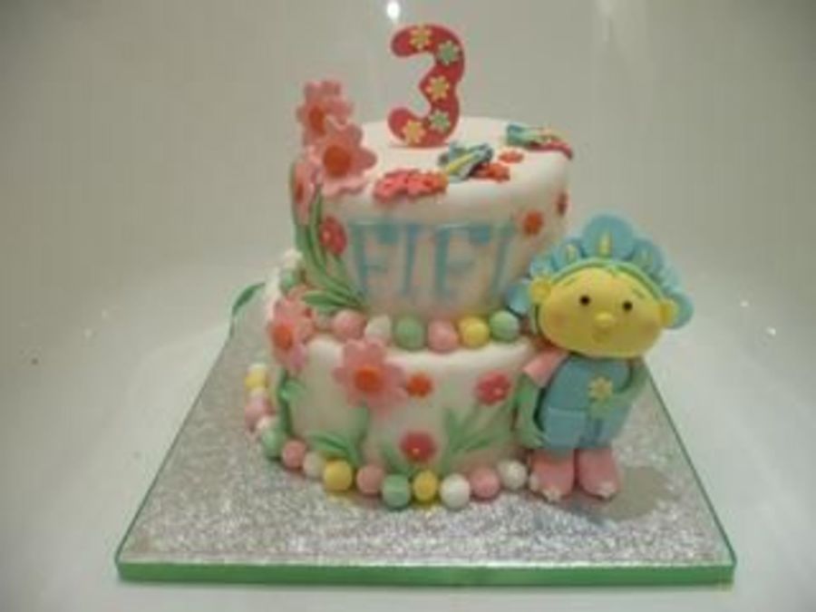 Fifi And The Flowertots Cake - CakeCentral.com