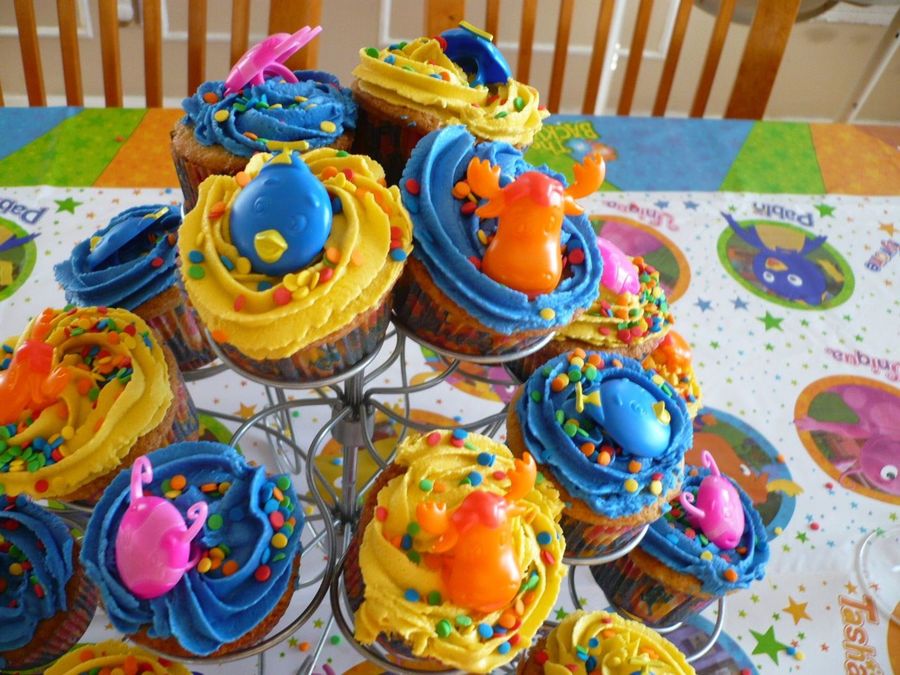 Backyardigans Cupcakes - CakeCentral.com