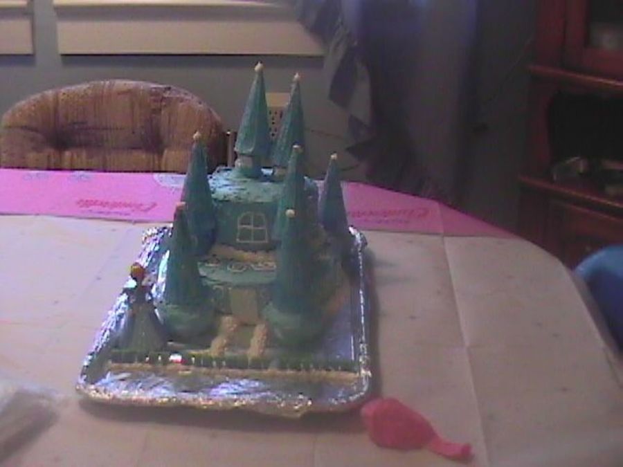 Cinderella Castle Cake - CakeCentral.com