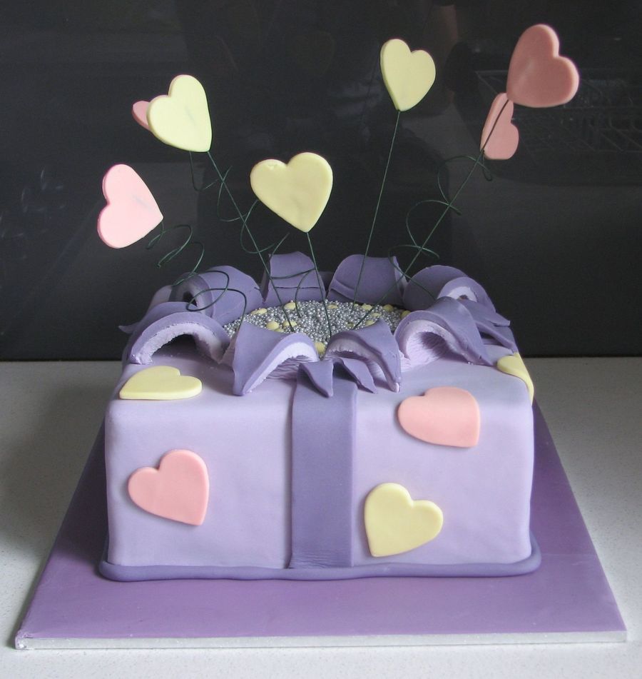 Explosion Cake - CakeCentral.com