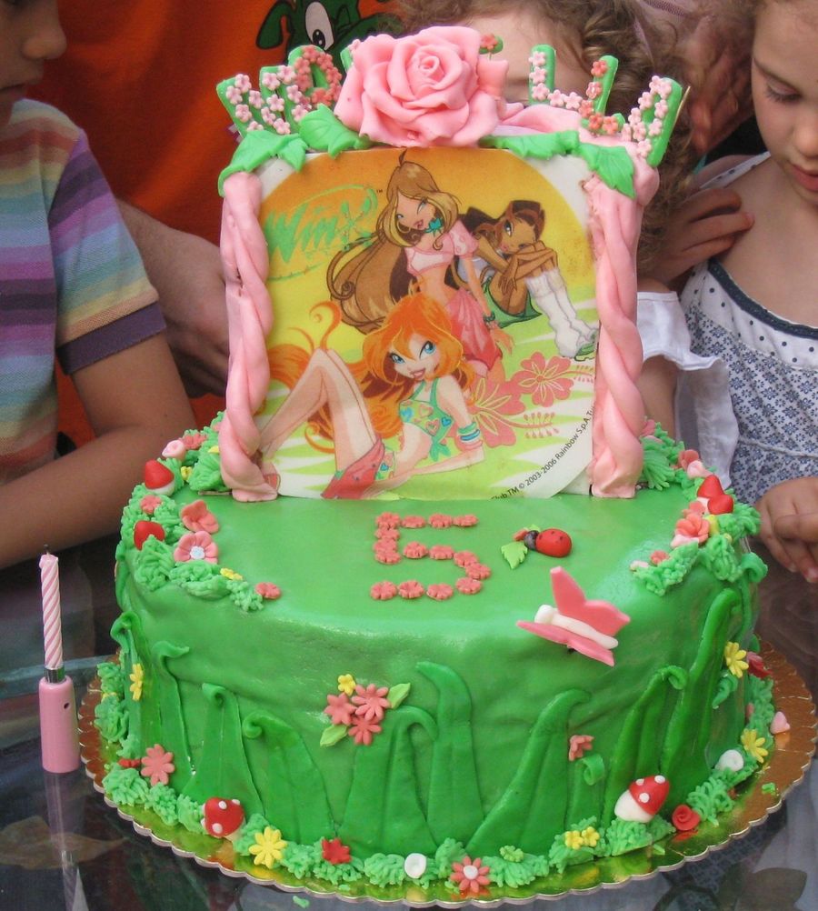 Winx... In The Garden - CakeCentral.com