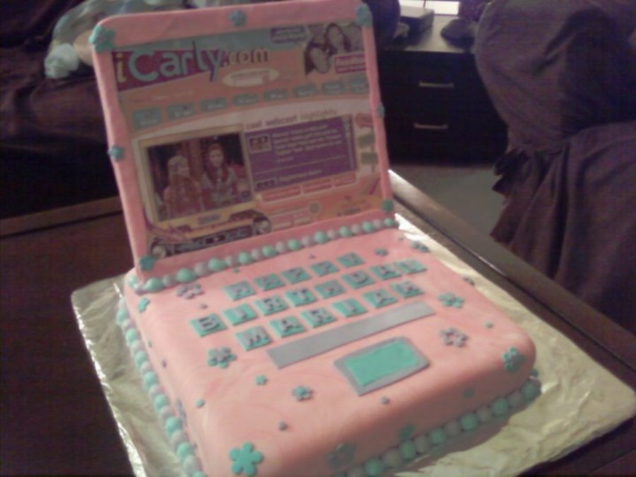 Icarly Laptop Birthday Cake - CakeCentral.com