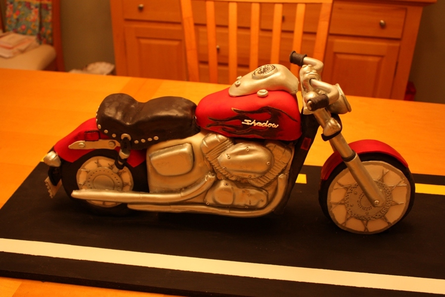 Motorcycle Grooms Cake - CakeCentral.com