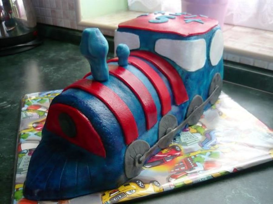 The Locomotive - CakeCentral.com