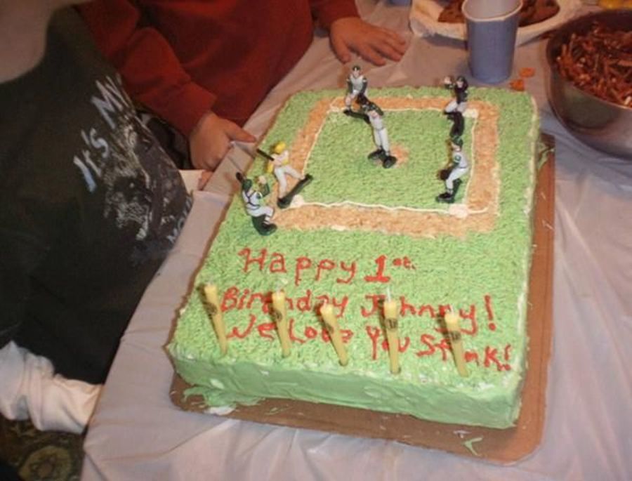 Baseball Game - CakeCentral.com