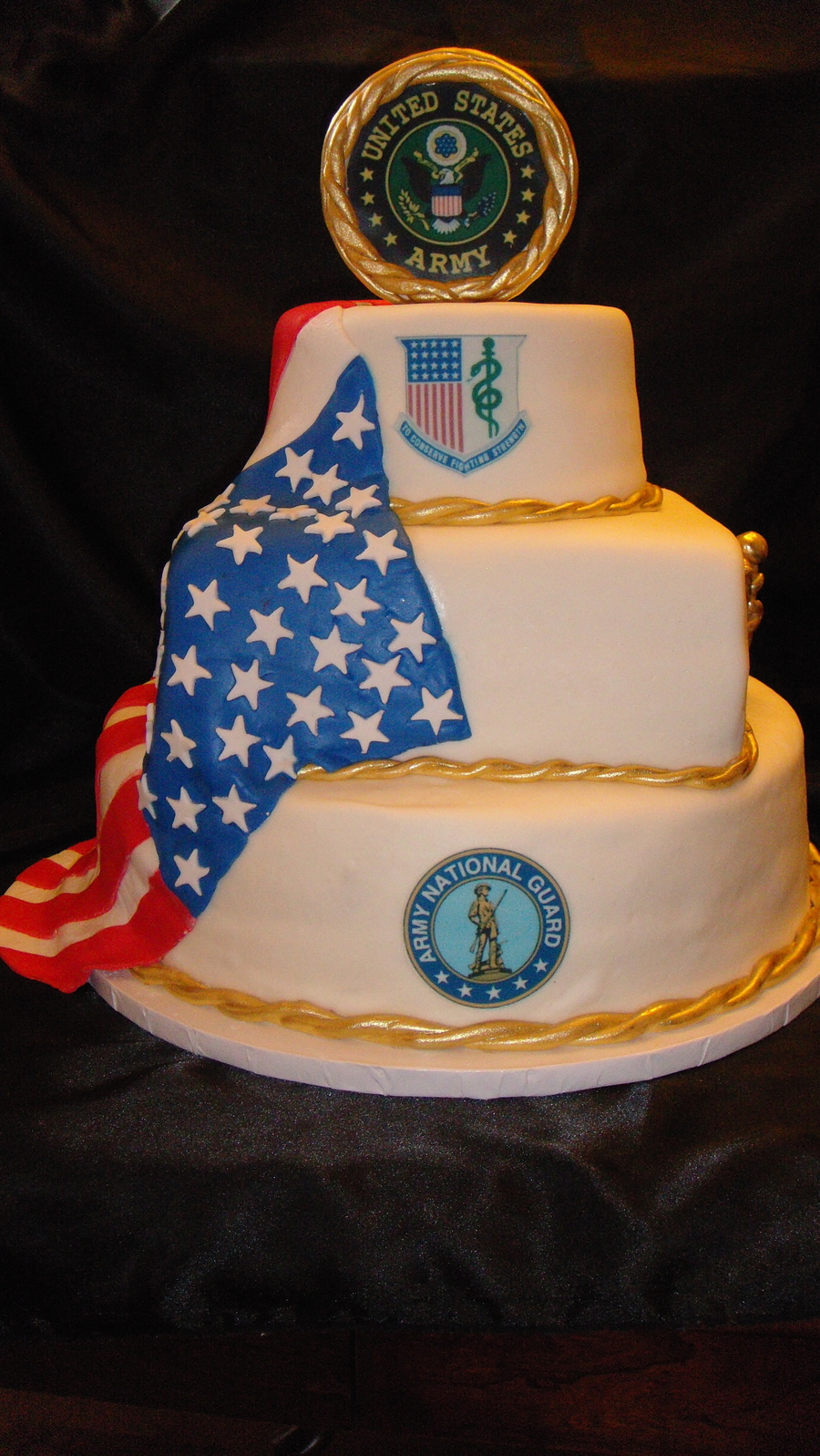 Salute To A Soldier - CakeCentral.com