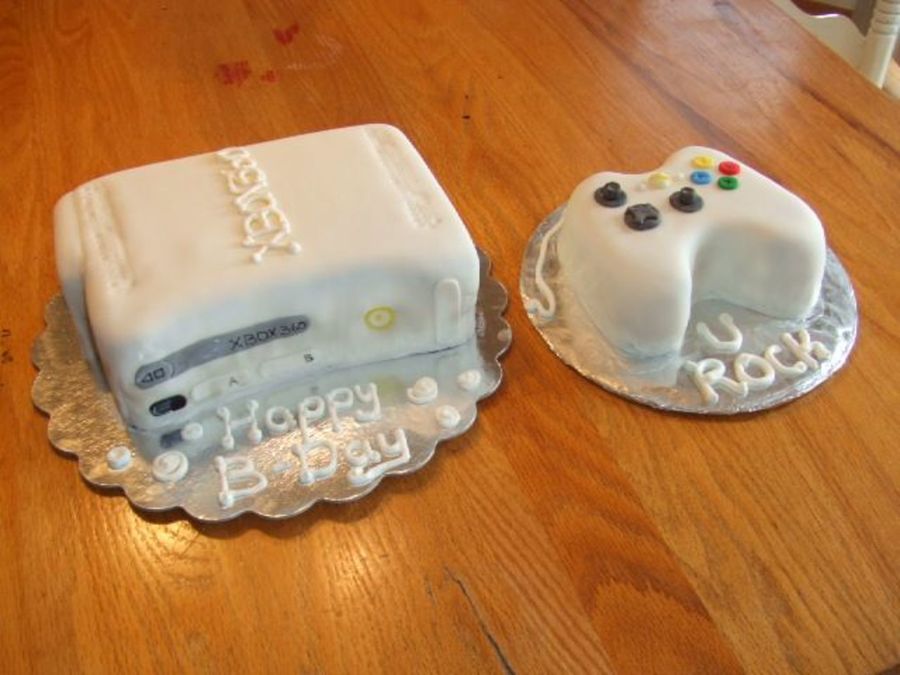Xbox 360 And Controller - CakeCentral.com